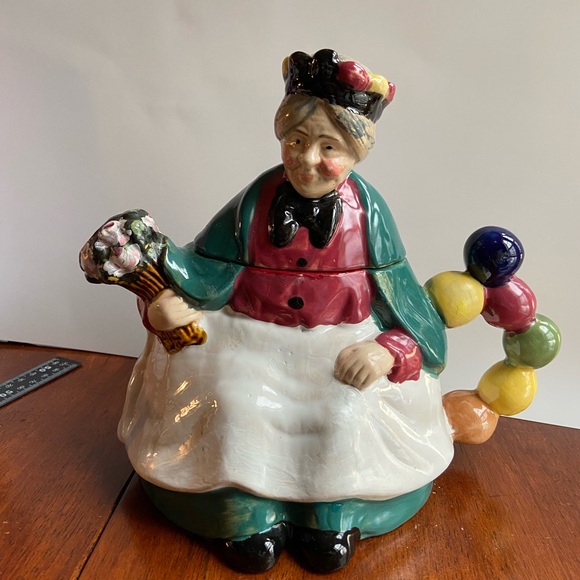 Dining | Vintage Ceramic Teapot Old Woman With Balloons Detail For A ...